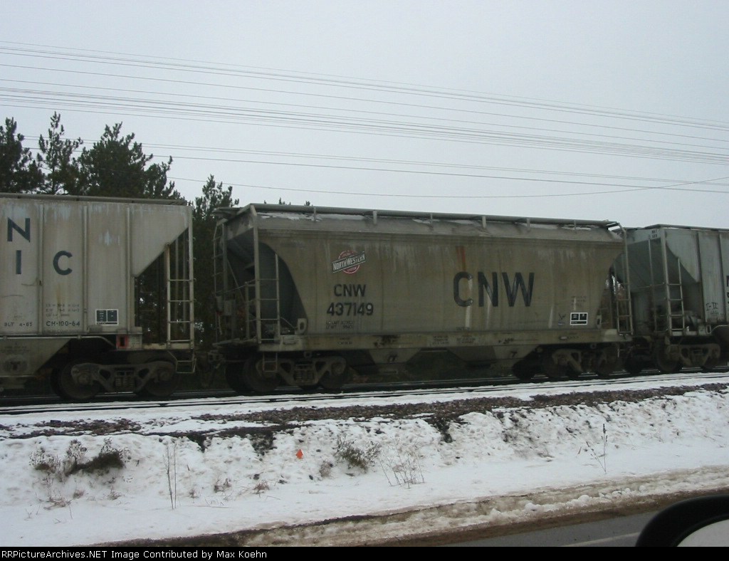 CNW 437149